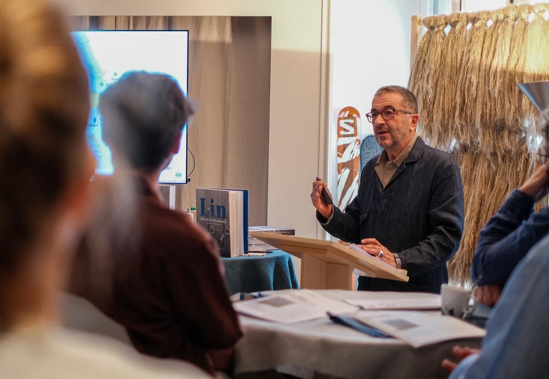 Le Lin, fibre de civilisation(s) : le livre événement qui révèle l’histoire d’un textile ...